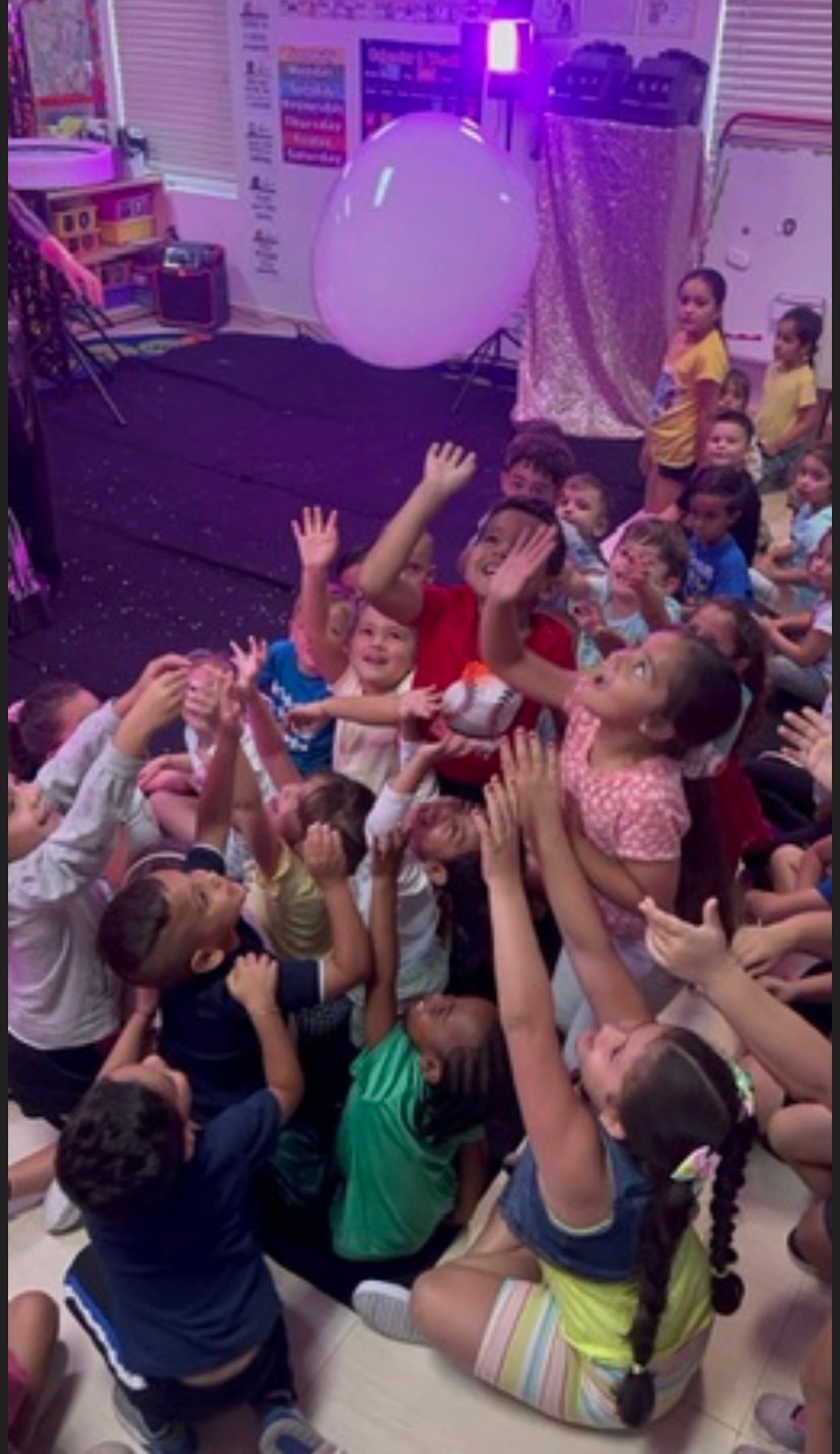 KIDS PARTY - Bubble Show - Kristar Bubbles Show | Bubble Show Miami ...